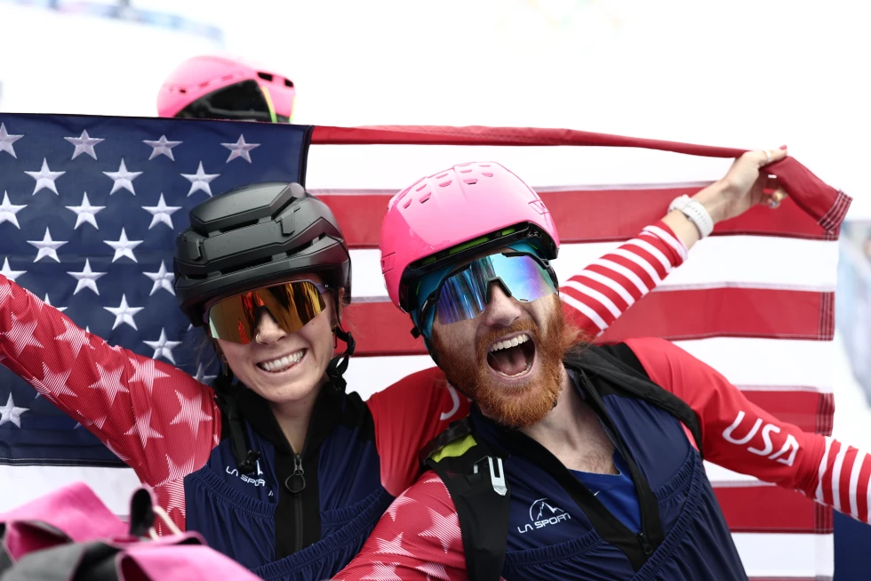 Anna Gibson and Cameron Smith Celebrate Surprise 4th-Place Finish in ...